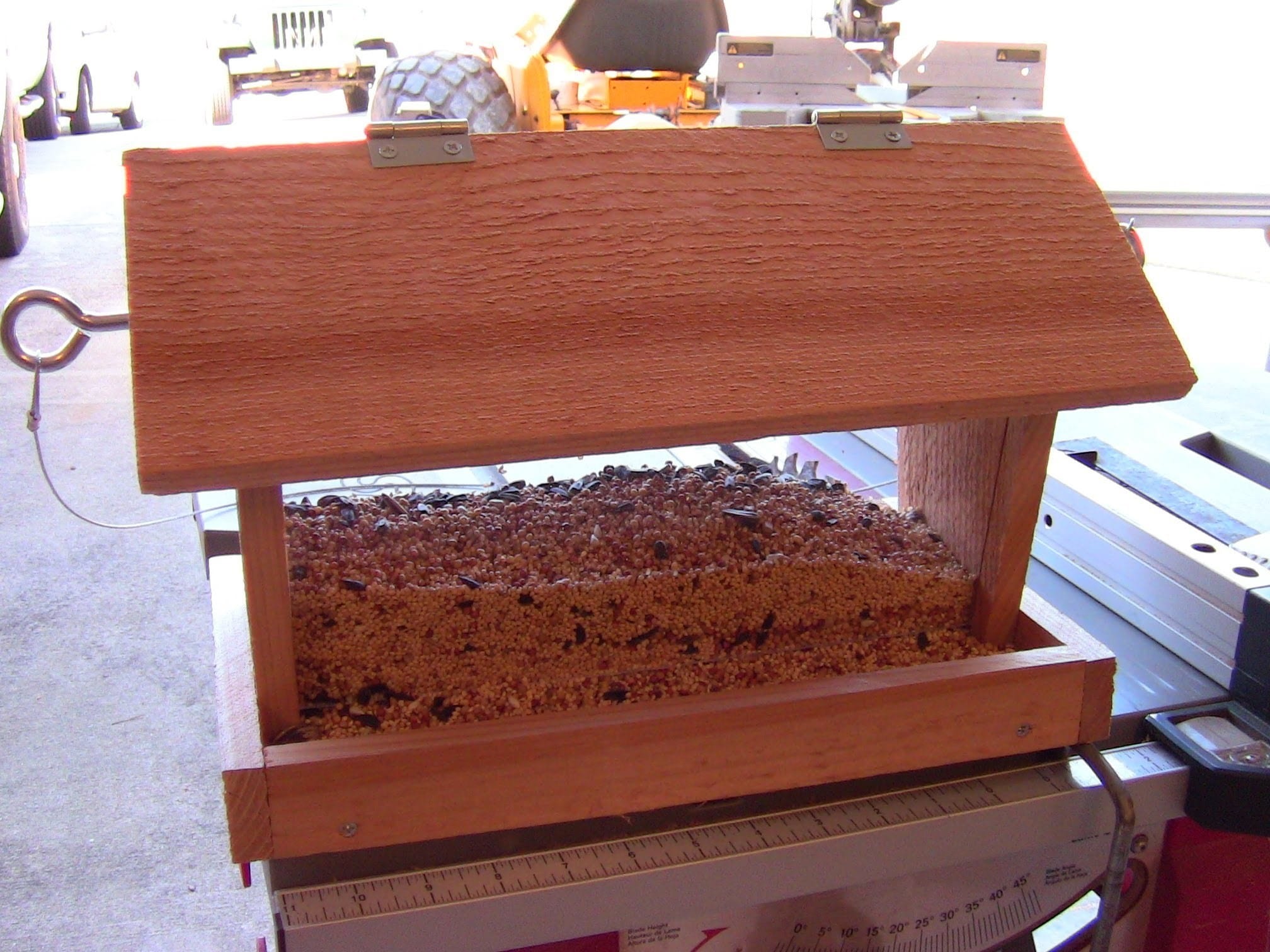 69 Bird Feeder DIY Plans | Cut The Wood